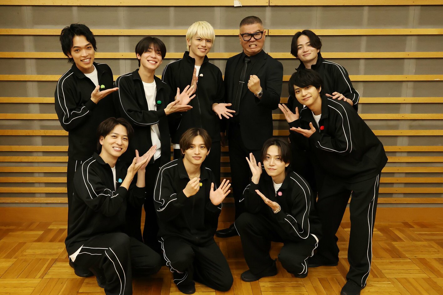 『タイムレスマン』7月から火曜深夜にお引っ越し！8人の表情と紅白帽のかぶり方に注目！！ファン待望の番組ポスターもついに完成 | めざまし ...