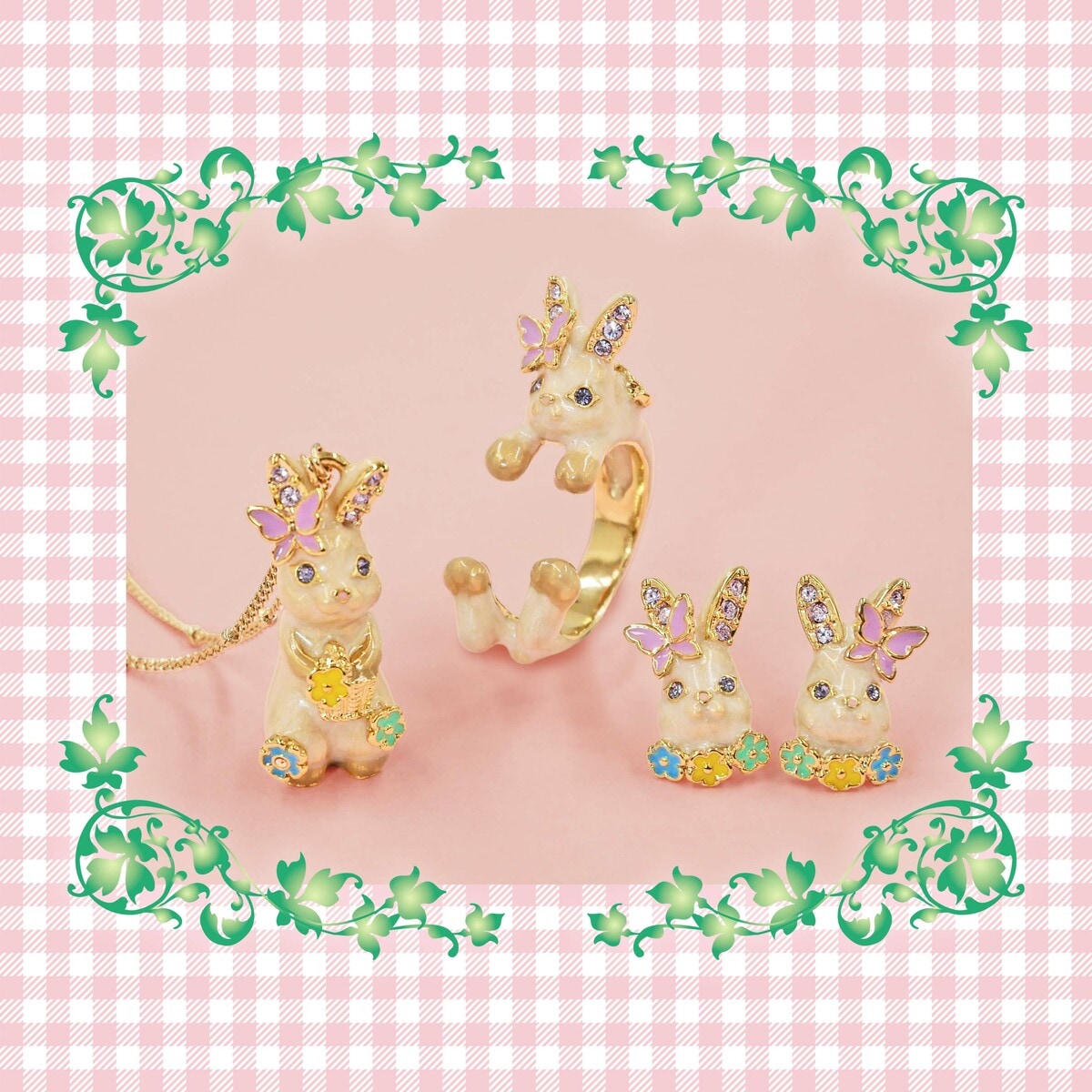 【ANNA SUI】蝶や花で着飾った、可愛らしいうさぎモチーフアクセサリー | めざましmedia | “好き”でつながる